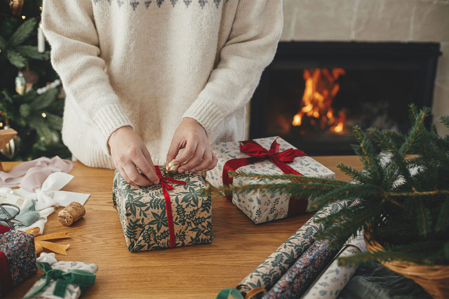 How to Wrap a Gift—Plus Inspo, Pretty Paper, and Easy Tools