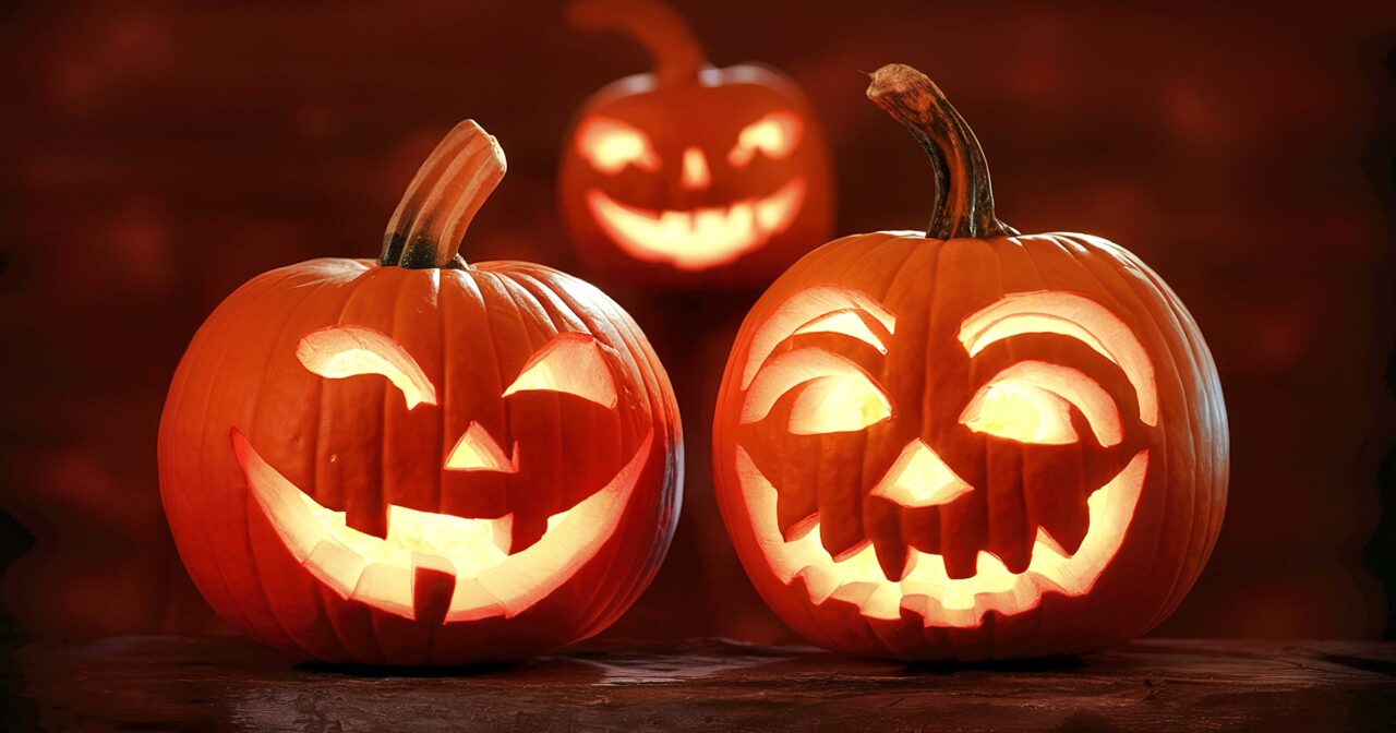 12 Free Pumpkin Stencils for Your Halloween Carving Night