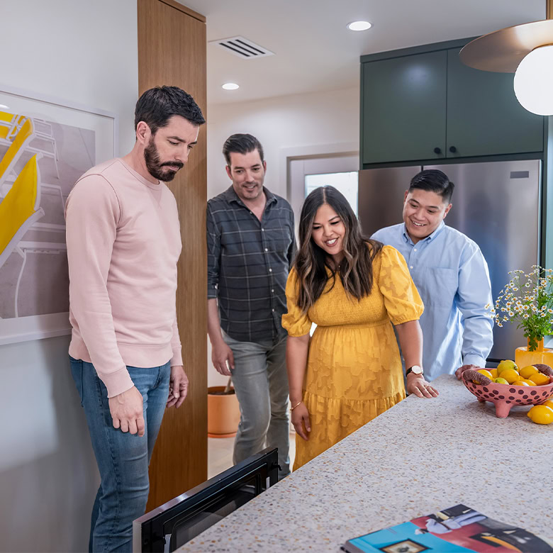 Don't Hate Your House: Warren and Tricia's Layout Makeover